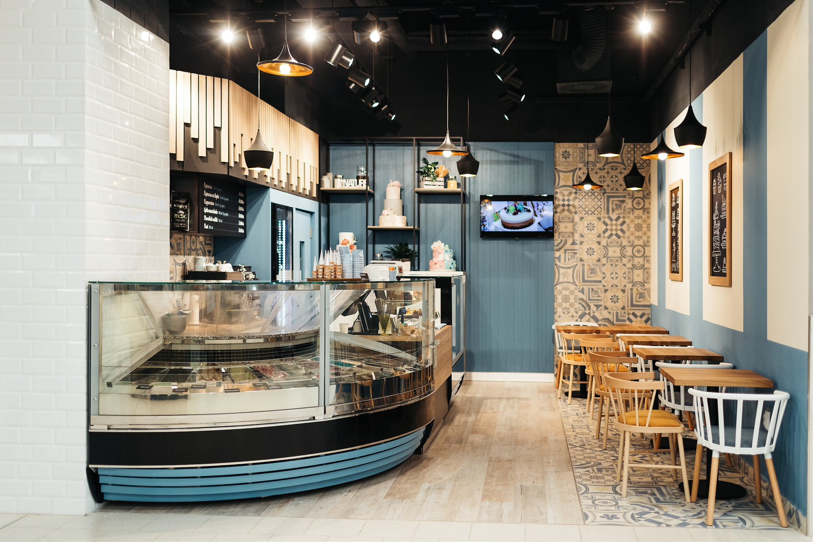 Pralina | Empero by MobiProd